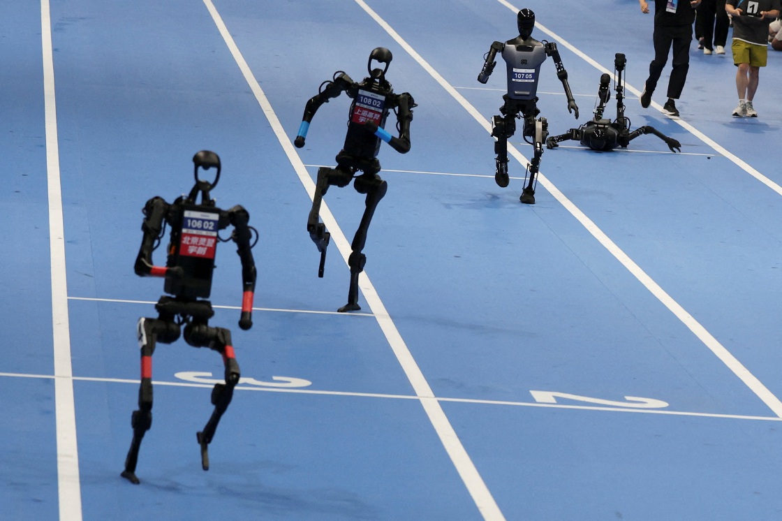 Teams Compete at Beijing’s Inaugural ‘Robot Olympics’ - Zajel News