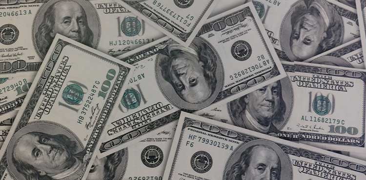 Dollar rebounds as pound and yen slump, bonds and payrolls in focus ...